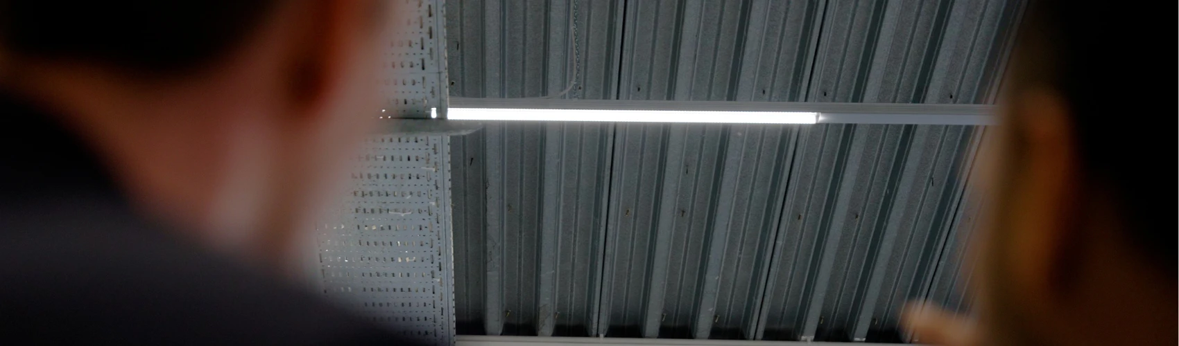 Warehouse lighting – sustainable and efficient LED solutions | Veko