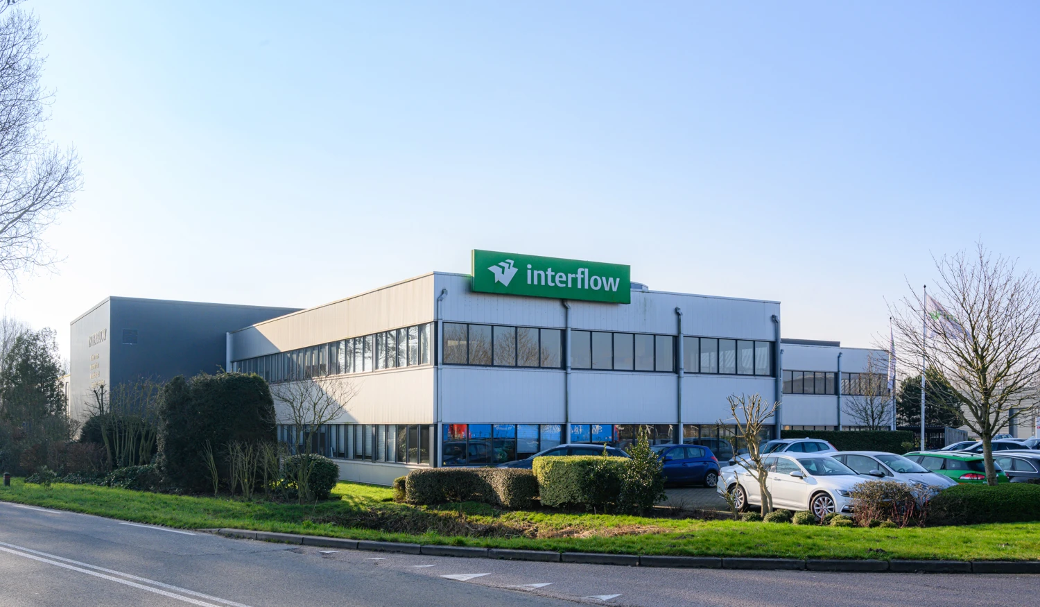 Interflow | Bedrijfshalverlichting | Magnus & Noodverlicthing | Bedrijfshal