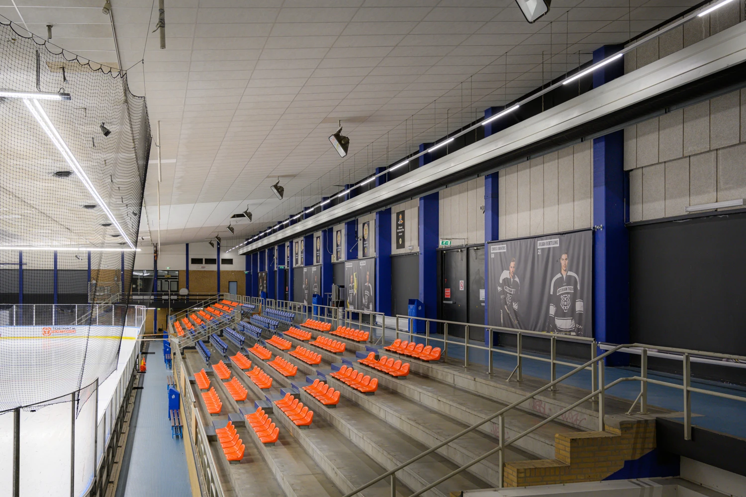 Jaap Eden Ice Rink | Sports hall lighting | Magnus | Sports facility
