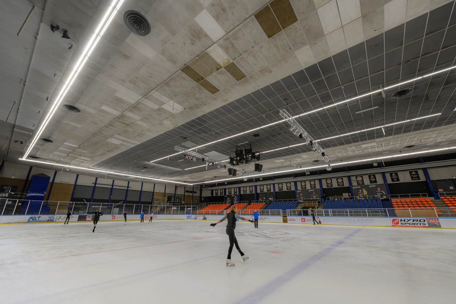 Jaap Eden Ice Rink | Sports hall lighting | Magnus | Sports facility