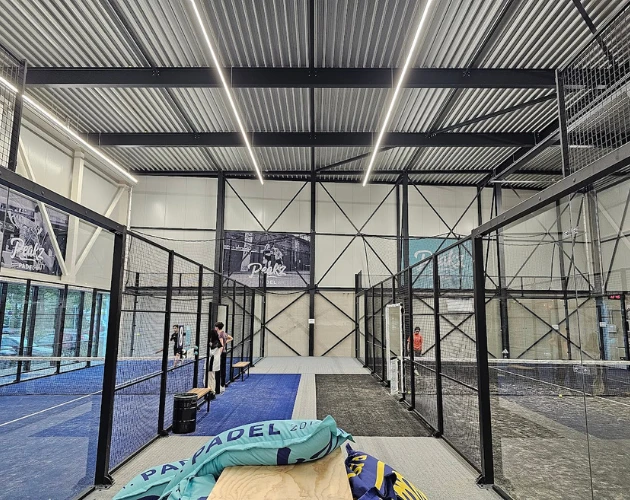 Peakz Padel | Sports hall lighting | Magnus | Padel courts