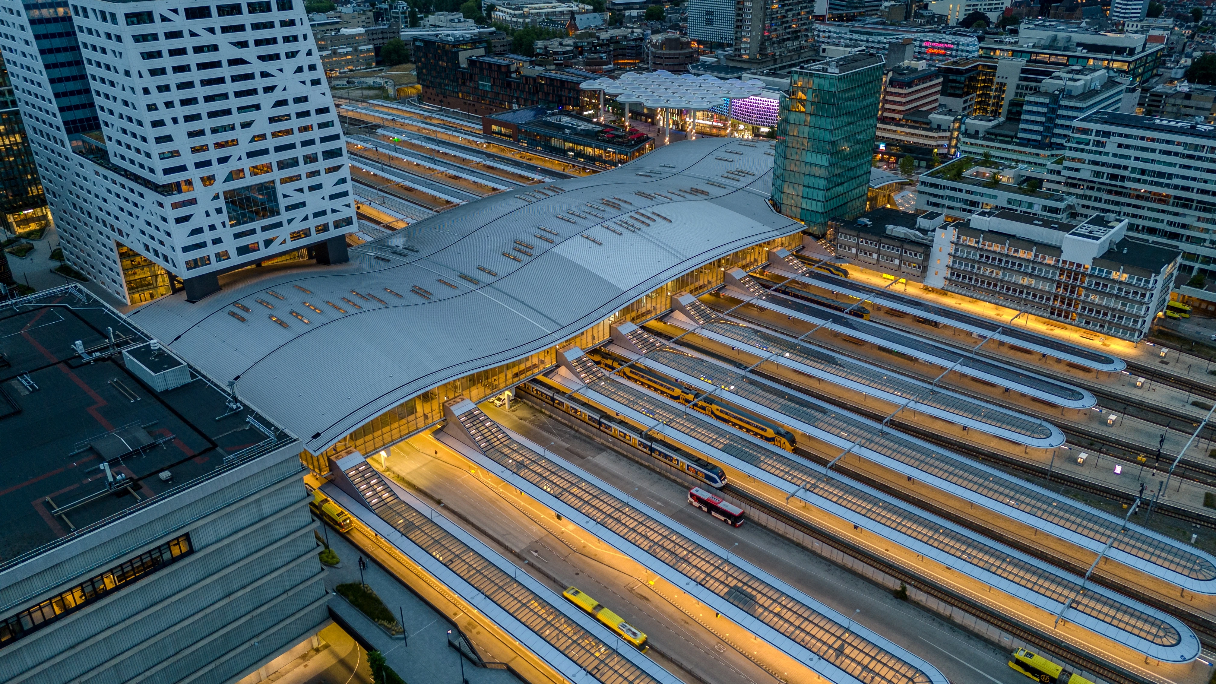 Utrecht Centraal Station | Lighting renovation | Magnus | Renovation
